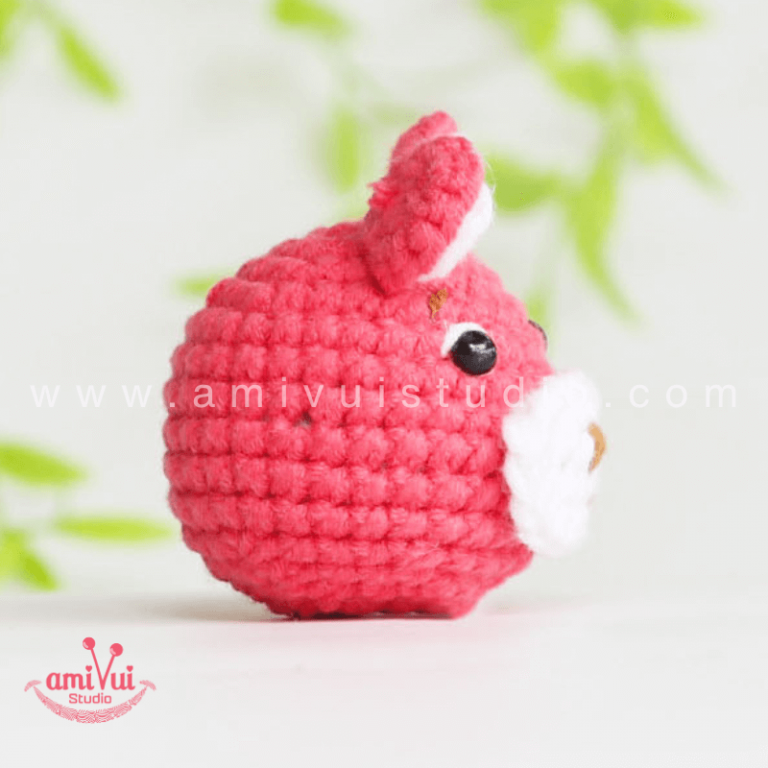 Tiny amigurumi Lotso bear free crochet pattern - Amivui Studio