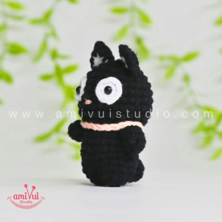Little Chococat keychain amigurumi crochet free pattern - Amivui Studio